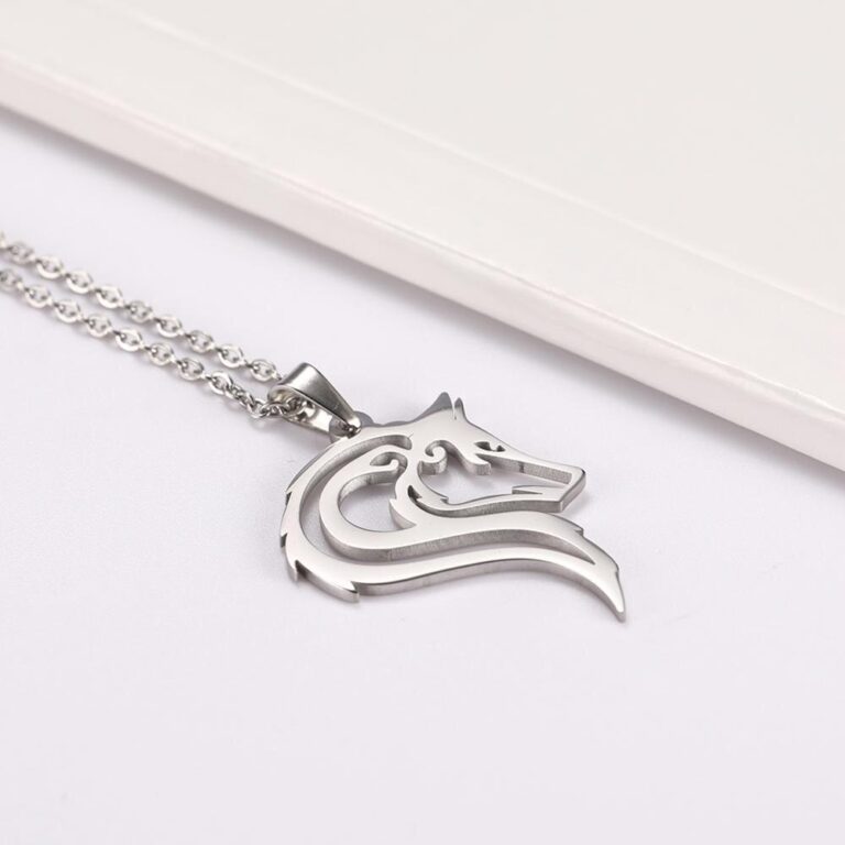Collar De Lobo Nórdico – Minimalist Style